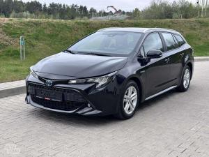 Черный Тойота Королла 2020 в Вильнюс, объемом двигателя 1.80 л и пробегом 196 тыс. км за 15350 €, фото  на AUTOMOTO.COM.LV