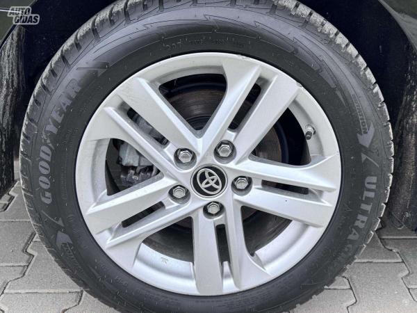 Melns Toyota Corolla 2020 Viļņa, ar dzinēja tilpumu 1.80 L un nobraukumu 196 tūkst. km par 15350 €, foto 9 vietnē AUTOMOTO.COM.LV