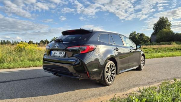 Melns Toyota Corolla 2020 Rīga, ar dzinēja tilpumu 1.80 L un nobraukumu 130 tūkst. km par 18000 €, foto 4 vietnē AUTOMOTO.COM.LV