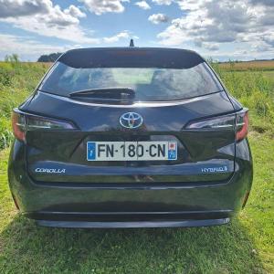 Black Toyota Corolla 2020 in Vilnius, with an engine capacity of 1.80 L and mileage of 241 thousand km for 11300 €, photo 9 on AUTOMOTO.COM.LV