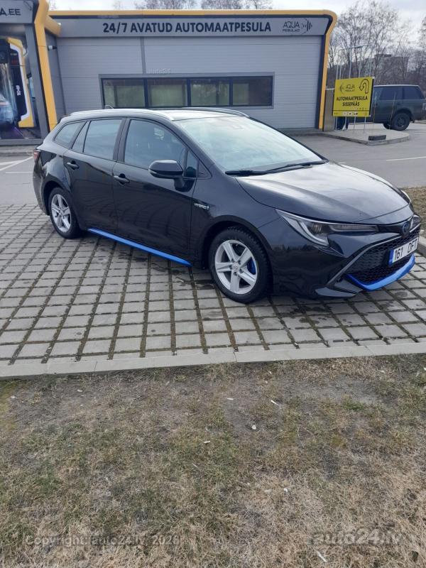 Black Toyota Corolla 2021 in Tallinn, with an engine capacity of 2.00 L and mileage of 65 thousand km for 18900 €, photo 2 on AUTOMOTO.COM.LV