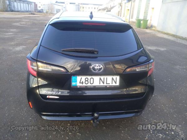 Melns Toyota Corolla 2021 Tallina, ar dzinēja tilpumu 1.20 L un nobraukumu 116 tūkst. km par 16400 €, foto 6 vietnē AUTOMOTO.COM.LV
