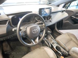 Melns Toyota Corolla 2021 Tallina, ar dzinēja tilpumu 1.80 L un nobraukumu 84 tūkst. km par 19900 €, foto 9 vietnē AUTOMOTO.COM.LV