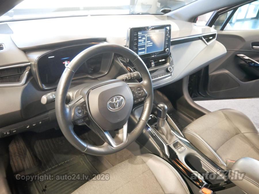 Melns Toyota Corolla 2021 Tallina, ar dzinēja tilpumu 1.80 L un nobraukumu 84 tūkst. km par 19900 €, foto 9 vietnē AUTOMOTO.COM.LV