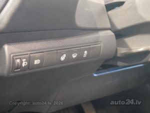 Melns Toyota Corolla 2021 Tallina, ar dzinēja tilpumu 1.80 L un nobraukumu 84 tūkst. km par 19900 €, foto 13 vietnē AUTOMOTO.COM.LV