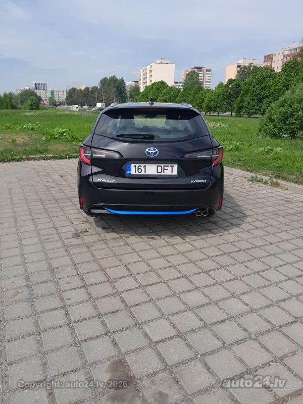 Melns Toyota Corolla 2021 Tallina, ar dzinēja tilpumu 1.99 L un nobraukumu 66 tūkst. km par 18900 €, foto 6 vietnē AUTOMOTO.COM.LV