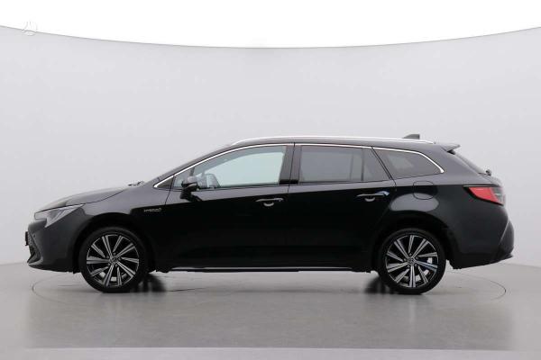 Black Toyota Corolla 2021 in Vilnius, with an engine capacity of 1.80 L and mileage of 72 thousand km for 21900 €, photo 4 on AUTOMOTO.COM.LV