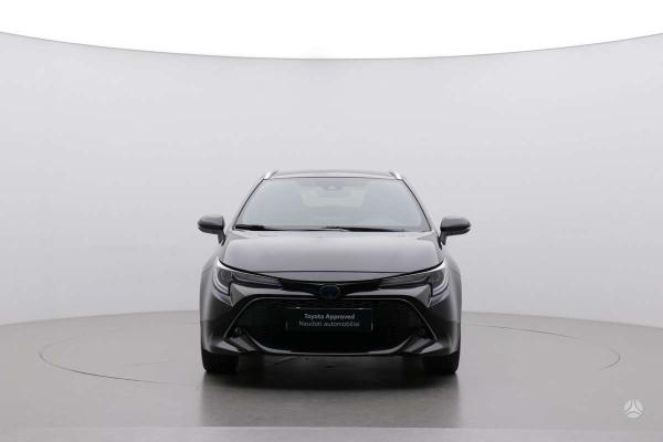 Black Toyota Corolla 2021 in Vilnius, with an engine capacity of 1.80 L and mileage of 72 thousand km for 21900 €, photo 6 on AUTOMOTO.COM.LV