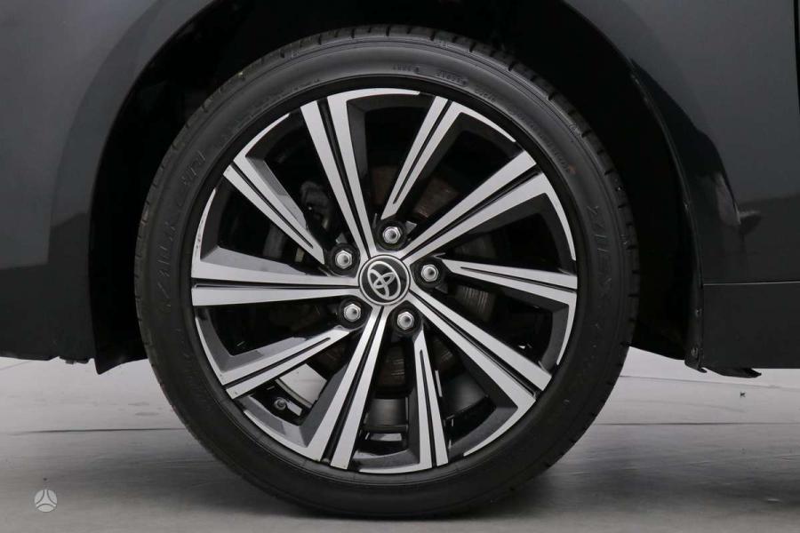 Melns Toyota Corolla 2021 Viļņa, ar dzinēja tilpumu 1.80 L un nobraukumu 72 tūkst. km par 21900 €, foto 17 vietnē AUTOMOTO.COM.LV