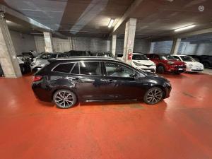 Black Toyota Corolla 2021 in Vilnius, with an engine capacity of 1.99 L and mileage of 77 thousand km for 23500 €, photo 5 on AUTOMOTO.COM.LV