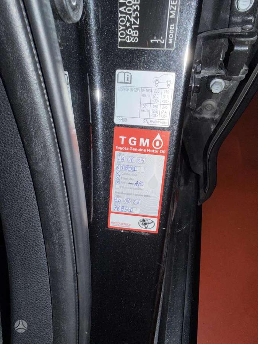 Black Toyota Corolla 2021 in Vilnius, with an engine capacity of 1.99 L and mileage of 77 thousand km for 23500 €, photo 22 on AUTOMOTO.COM.LV