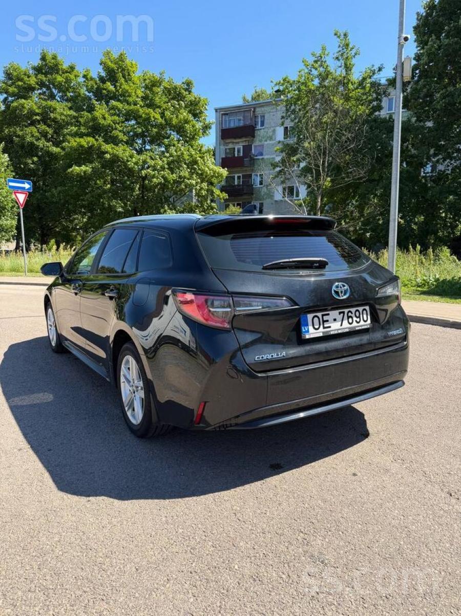 Melns Toyota Corolla 2021 Rīga, ar dzinēja tilpumu 1.80 L un nobraukumu 87 tūkst. km par 18000 €, foto 7 vietnē AUTOMOTO.COM.LV