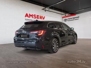 Black Toyota Corolla 2021 in Tallinn, with an engine capacity of 1.20 L and mileage of 83 thousand km for 17990 €, photo 3 on AUTOMOTO.COM.LV
