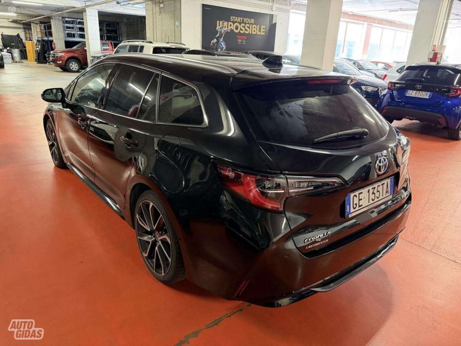 Black Toyota Corolla 2021 in Vilnius, with an engine capacity of 2.00 L and mileage of 77 thousand km for 22500 €, photo 9 on AUTOMOTO.COM.LV