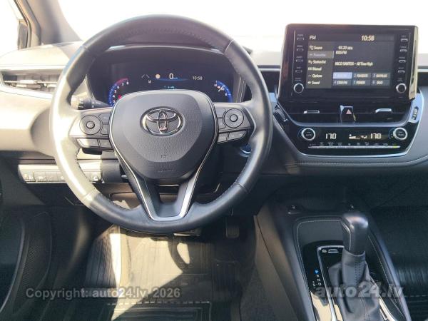 Melns Toyota Corolla 2021 Tallina, ar dzinēja tilpumu 1.99 L un nobraukumu 65 tūkst. km par 20995 €, foto 9 vietnē AUTOMOTO.COM.LV