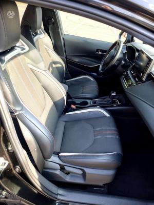 Black Toyota Corolla 2021 in Vilnius, with an engine capacity of 1.80 L and mileage of 75 thousand km for 21900 €, photo 16 on AUTOMOTO.COM.LV