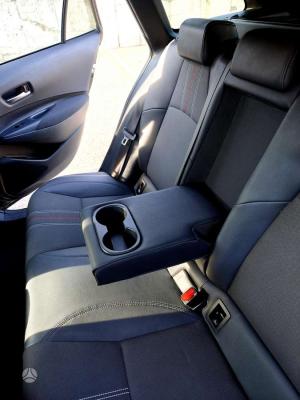 Black Toyota Corolla 2021 in Vilnius, with an engine capacity of 1.80 L and mileage of 75 thousand km for 21900 €, photo 23 on AUTOMOTO.COM.LV