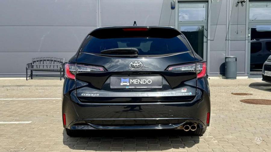 Melns Toyota Corolla 2021 Viļņa, ar dzinēja tilpumu 1.99 L un nobraukumu 132 tūkst. km par 21500 €, foto 7 vietnē AUTOMOTO.COM.LV