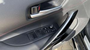 Melns Toyota Corolla 2021 Viļņa, ar dzinēja tilpumu 1.99 L un nobraukumu 132 tūkst. km par 21500 €, foto 17 vietnē AUTOMOTO.COM.LV