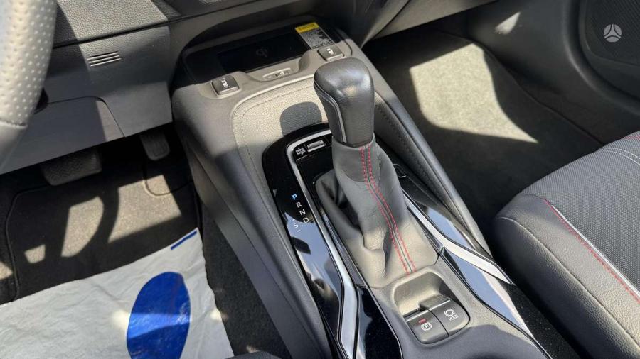Melns Toyota Corolla 2021 Viļņa, ar dzinēja tilpumu 1.99 L un nobraukumu 132 tūkst. km par 21500 €, foto 29 vietnē AUTOMOTO.COM.LV
