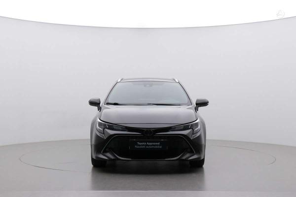 Black Toyota Corolla 2021 in Vilnius, with an engine capacity of 1.20 L and mileage of 119 thousand km for 14900 €, photo 7 on AUTOMOTO.COM.LV