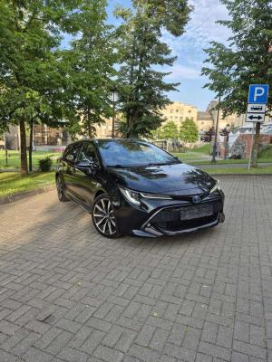 Melns Toyota Corolla 2021 Šauļi, ar dzinēja tilpumu 1.80 L un nobraukumu 300 tūkst. km par 13350 €, foto 3 vietnē AUTOMOTO.COM.LV