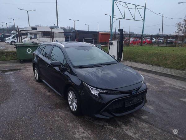 Melns Toyota Corolla 2022 Kauņa, ar dzinēja tilpumu 1.80 L un nobraukumu 299 tūkst. km par 12499 €, foto 3 vietnē AUTOMOTO.COM.LV