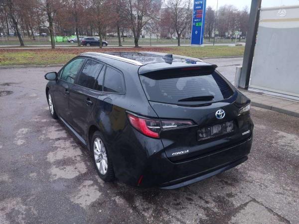 Melns Toyota Corolla 2022 Kauņa, ar dzinēja tilpumu 1.80 L un nobraukumu 299 tūkst. km par 12499 €, foto 4 vietnē AUTOMOTO.COM.LV