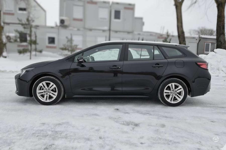 Melns Toyota Corolla 2022 Klaipėda, ar dzinēja tilpumu 1.80 L un nobraukumu 53 tūkst. km par 18300 €, foto 7 vietnē AUTOMOTO.COM.LV