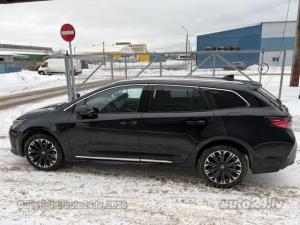 Melns Toyota Corolla 2022 Tallina, ar dzinēja tilpumu 1.80 L un nobraukumu 91 tūkst. km par 20500 €, foto 4 vietnē AUTOMOTO.COM.LV