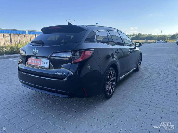 Black Toyota Corolla 2022 in Vilnius, with an engine capacity of 1.80 L and mileage of 156 thousand km for 19950 €, photo 7 on AUTOMOTO.COM.LV