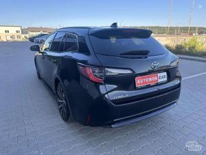 Black Toyota Corolla 2022 in Vilnius, with an engine capacity of 1.80 L and mileage of 156 thousand km for 19950 €, photo 12 on AUTOMOTO.COM.LV
