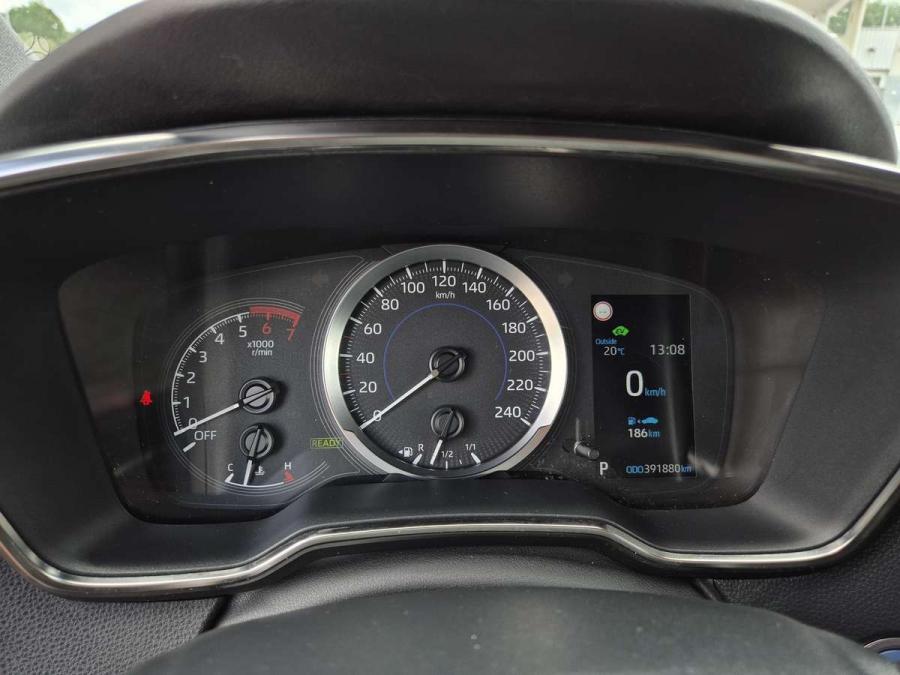 Melns Toyota Corolla 2022 Panevēža, ar dzinēja tilpumu 1.80 L un nobraukumu 391 tūkst. km par 12100 €, foto 17 vietnē AUTOMOTO.COM.LV