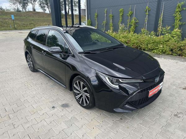 Melns Toyota Corolla 2022 Viļņa, ar dzinēja tilpumu 1.80 L un nobraukumu 156 tūkst. km par 18950 €, foto 1 vietnē AUTOMOTO.COM.LV