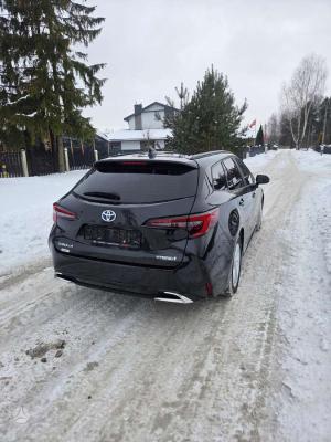 Black Toyota Corolla 2023 in Panevezys, with an engine capacity of 1.80 L and mileage of 132 thousand km for 18200 €, photo 12 on AUTOMOTO.COM.LV