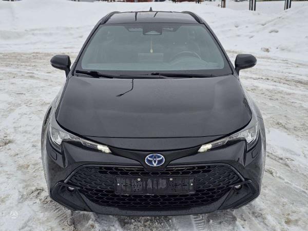 Melns Toyota Corolla 2023 Rokiškis, ar dzinēja tilpumu 1.80 L un nobraukumu 250 tūkst. km par 14750 €, foto 1 vietnē AUTOMOTO.COM.LV