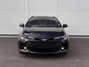 Black Toyota Corolla 2023 in Tallinn, with an engine capacity of 1.80 L and mileage of 101 thousand km for 18490 €, photo 3 on AUTOMOTO.COM.LV