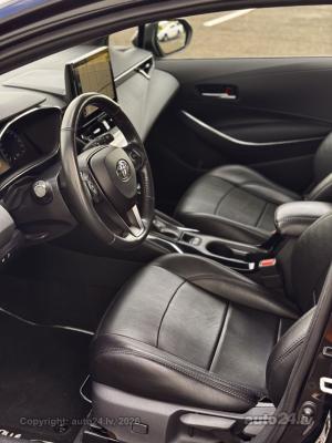 Black Toyota Corolla 2023 in Tallinn, with an engine capacity of 1.80 L and mileage of 101 thousand km for 18490 €, photo 11 on AUTOMOTO.COM.LV