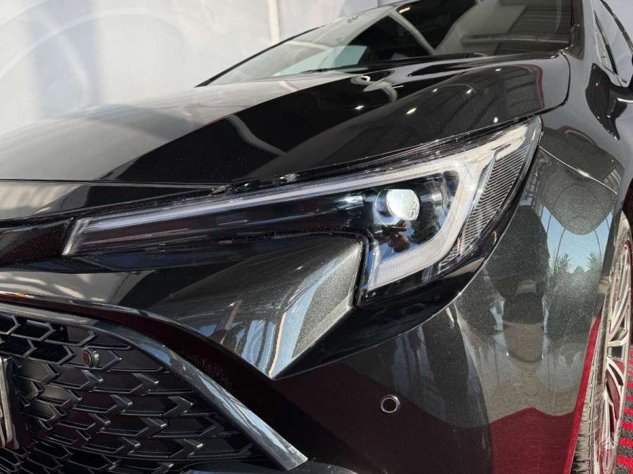 Melns Toyota Corolla 2024 Šauļi, ar dzinēja tilpumu 1.80 L un nobraukumu 53 tūkst. km par 23500 €, foto 4 vietnē AUTOMOTO.COM.LV