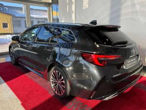 Melns Toyota Corolla 2024 Šauļi, ar dzinēja tilpumu 1.80 L un nobraukumu 53 tūkst. km par 23500 €, foto 6 vietnē AUTOMOTO.COM.LV