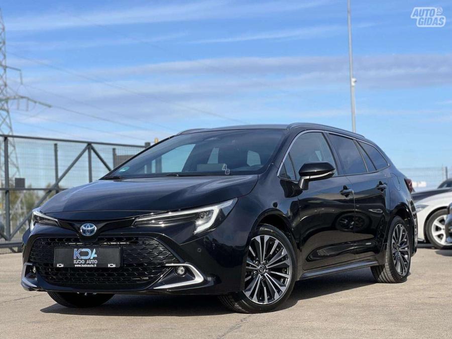 Black Toyota Corolla 2025 in Marijampole, with an engine capacity of 1.80 L and mileage of 32 thousand km for 24450 €, photo 6 on AUTOMOTO.COM.LV