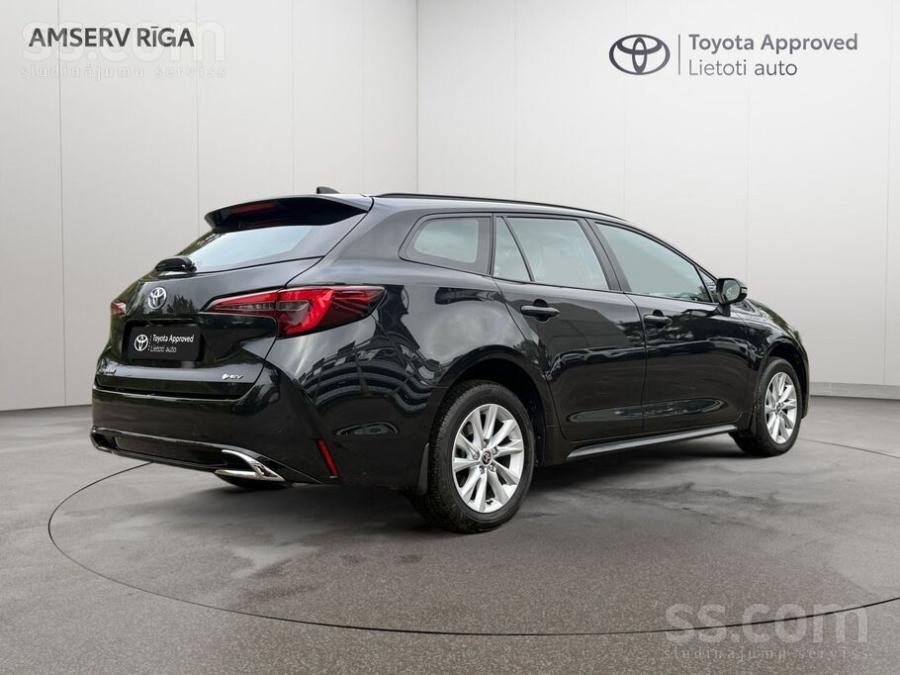 Melns Toyota Corolla 2025 Rīga, ar dzinēja tilpumu 1.80 L un nobraukumu 51 tūkst. km par 23900 €, foto 3 vietnē AUTOMOTO.COM.LV
