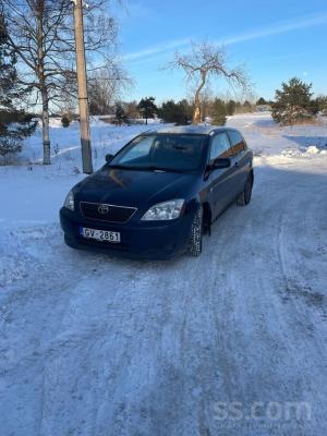 Blue Toyota Corolla 2003 in Liepaja, with an engine capacity of 2.00 L and mileage of 219 thousand km for 1200 €, photo  on AUTOMOTO.COM.LV