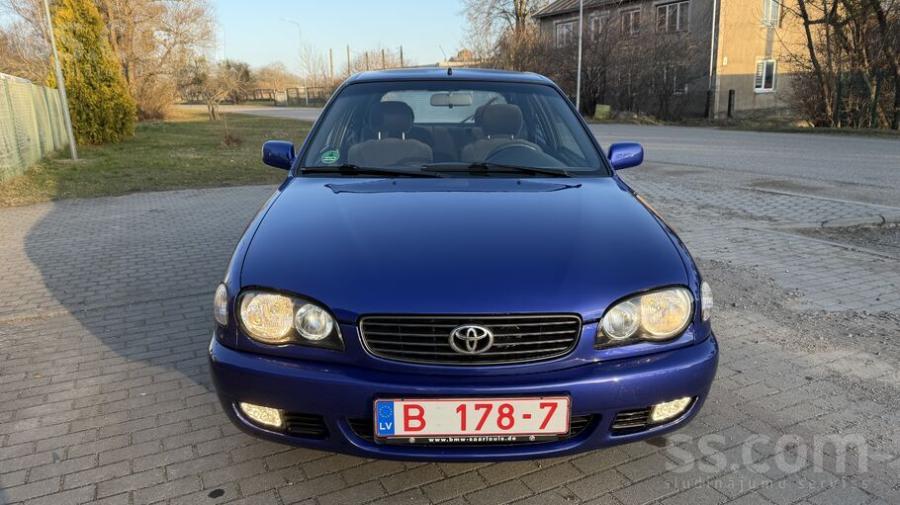 Синий Тойота Королла 2001 в Лиепая, объемом двигателя 1.60 л и пробегом 126 тыс. км за 3500 €, фото 9 на AUTOMOTO.COM.LV