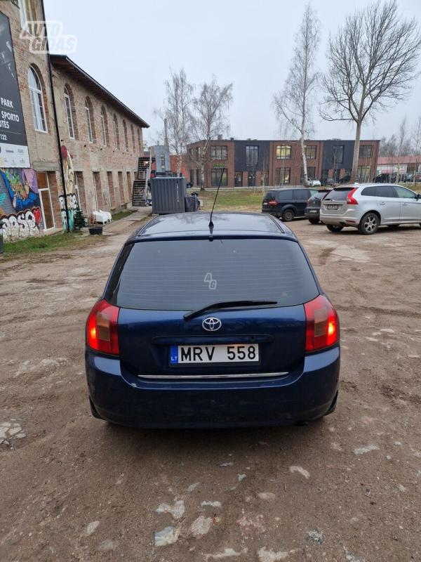 Blue Toyota Corolla 2002 in Klaipeda, with an engine capacity of 2.00 L and mileage of 220 thousand km for 500 €, photo 6 on AUTOMOTO.COM.LV