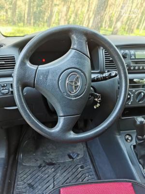 Zils Toyota Corolla 2002 Kaišiadorys, ar dzinēja tilpumu 1.40 L un nobraukumu 205 tūkst. km par 990 €, foto 9 vietnē AUTOMOTO.COM.LV