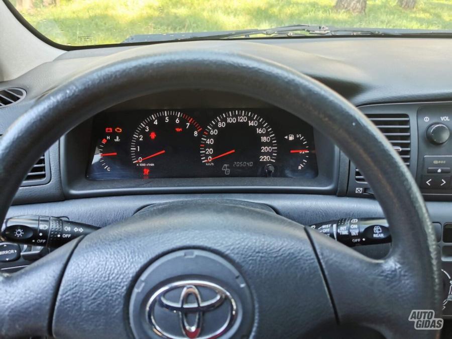 Zils Toyota Corolla 2002 Kaišiadorys, ar dzinēja tilpumu 1.40 L un nobraukumu 205 tūkst. km par 990 €, foto 10 vietnē AUTOMOTO.COM.LV