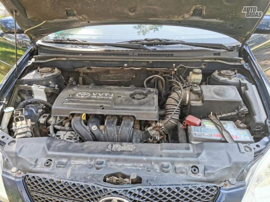 Zils Toyota Corolla 2002 Kaišiadorys, ar dzinēja tilpumu 1.40 L un nobraukumu 205 tūkst. km par 990 €, foto 16 vietnē AUTOMOTO.COM.LV