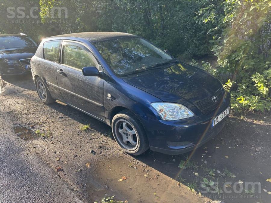Blue Toyota Corolla 2002 in Riga, with an engine capacity of 1.40 L and mileage of 0 thousand km for 450 €, photo 1 on AUTOMOTO.COM.LV
