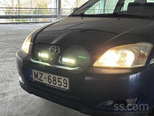 Zils Toyota Corolla 2003 Rīga, ar dzinēja tilpumu 2.00 L un nobraukumu 250 tūkst. km par 1750 €, foto 9 vietnē AUTOMOTO.COM.LV
